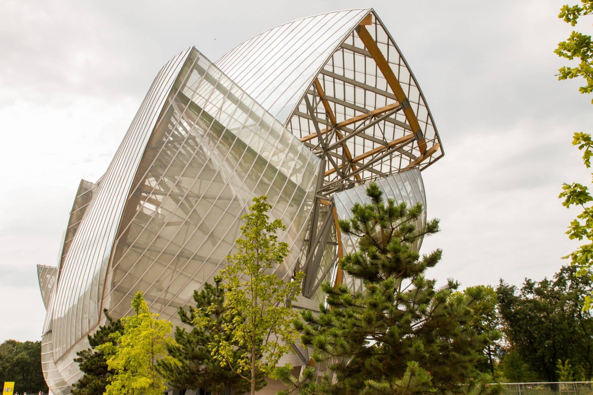 What we wish everyone knew about curved glass! – Glass Planet